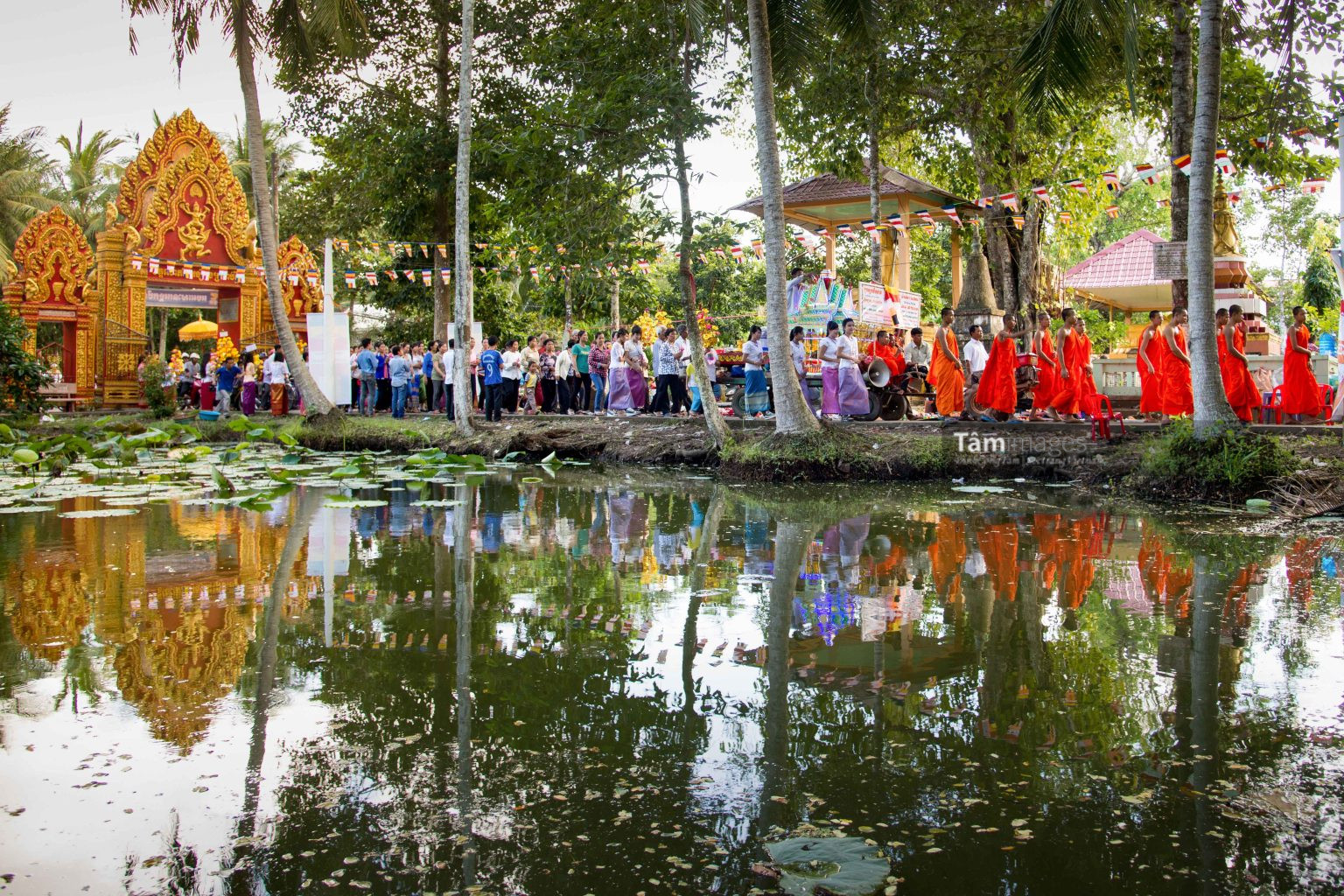 Lễ Dâng Bông của đồng bào Khmer - CONGTAMPHOTO